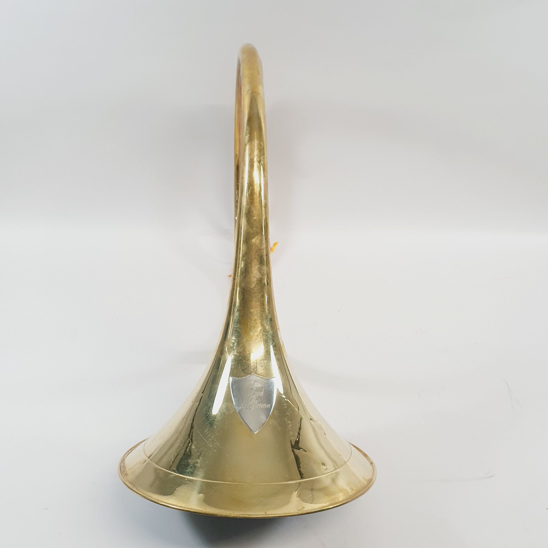 Trompe de chasse Atelier « François Périnet à Pari | | Ventes aux enchères