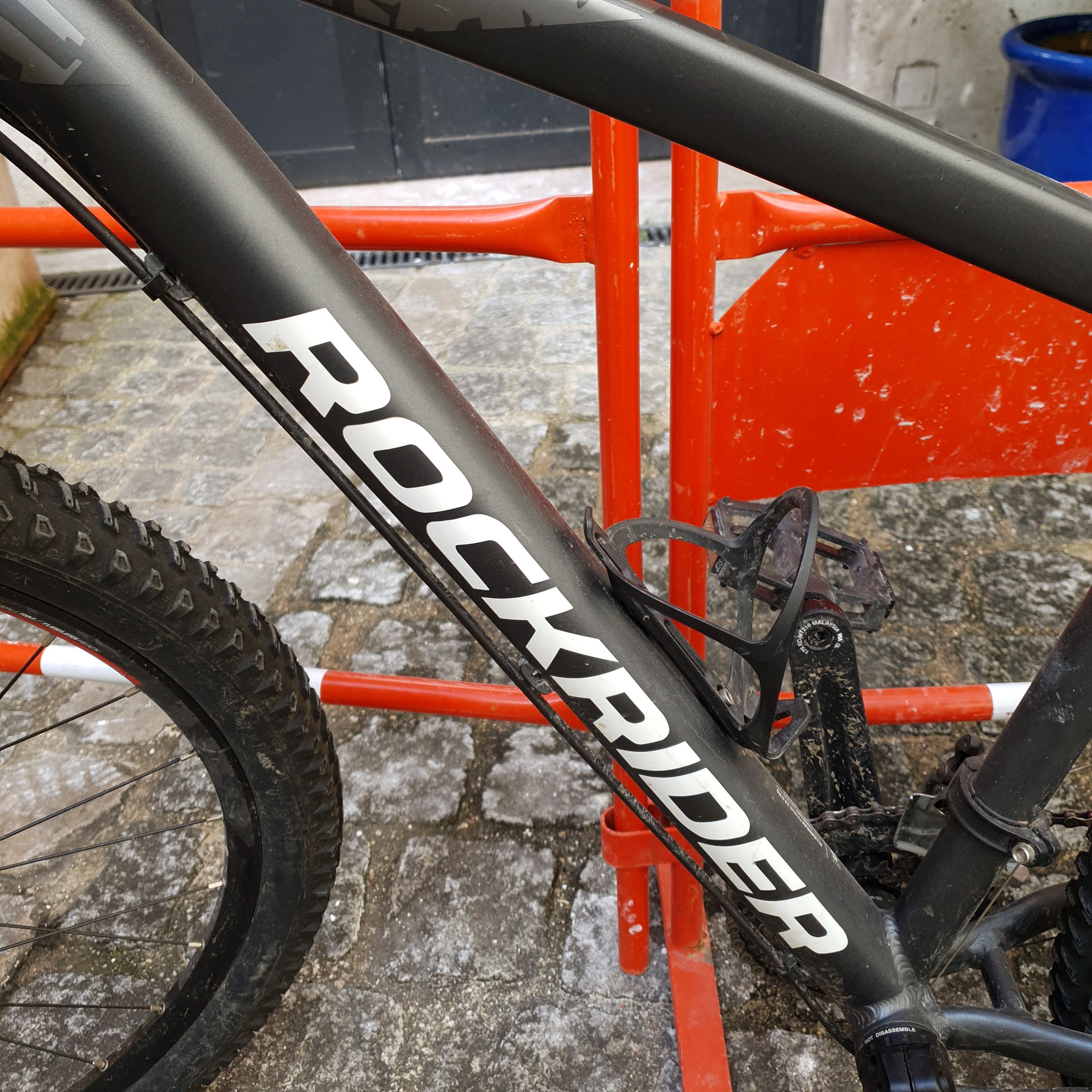 DECATHLON Vélo VTT modèle ROCKRIDER ST 540 couleu | Objets d'art ...