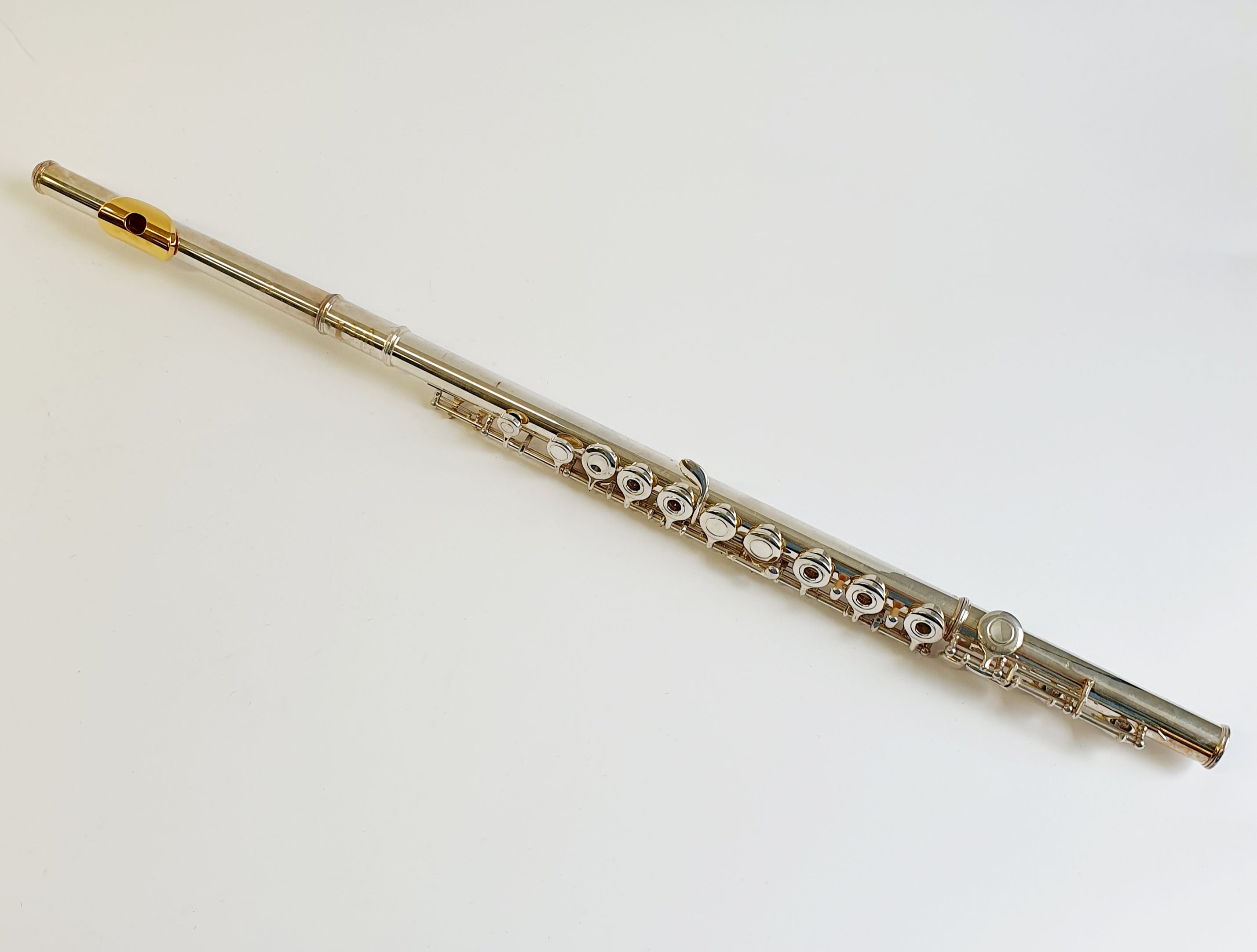 YAMAHA, Flûte traversière à plateaux creux Modèle | Objets d'art ...